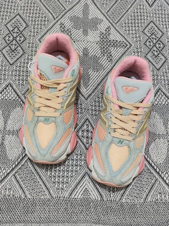 New Balance | Shoes | New Balance 960 Series Retro Sneakers In Macaron ...